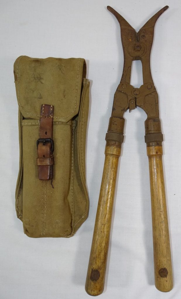 WWII Japanese Military Wire Cutters And Pouch – Griffin Militaria
