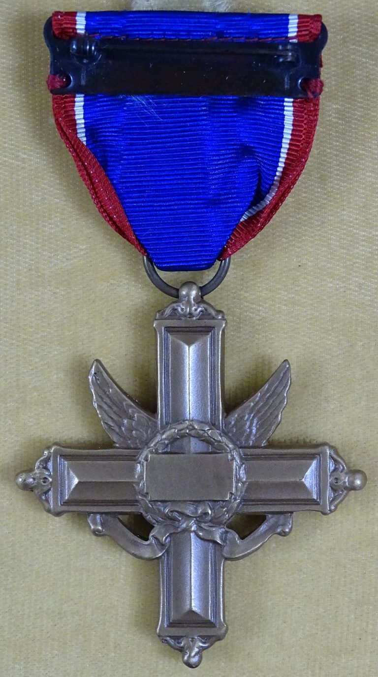 WWII Cased Army Distinguished Service Cross – Griffin Militaria