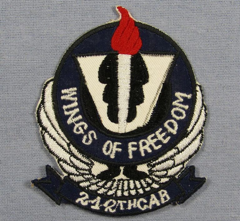 212th Combat Aviation Battalion “Wings of Freedom” Pocket Patch ...