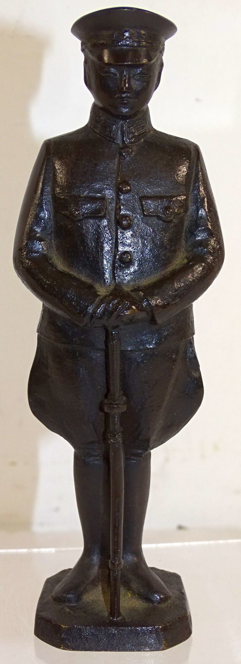 WWII Era Bronze Statue of a Japanese Army Officer with Sword – Griffin ...