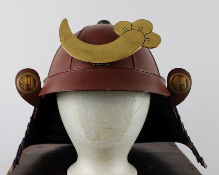 Japanese Edo Period Foot Soldier Samurai Armor With Helmet And Storage ...