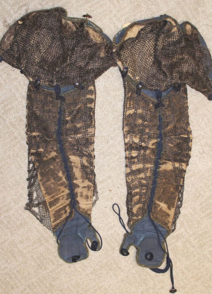 Japanese Edo Period Foot Soldier Samurai Armor With Helmet And Storage ...