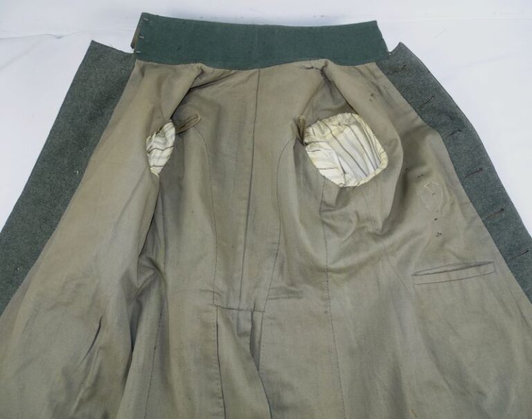 WWI Imperial German M1915 Field Artillery Hauptmann Field Gray Tunic ...