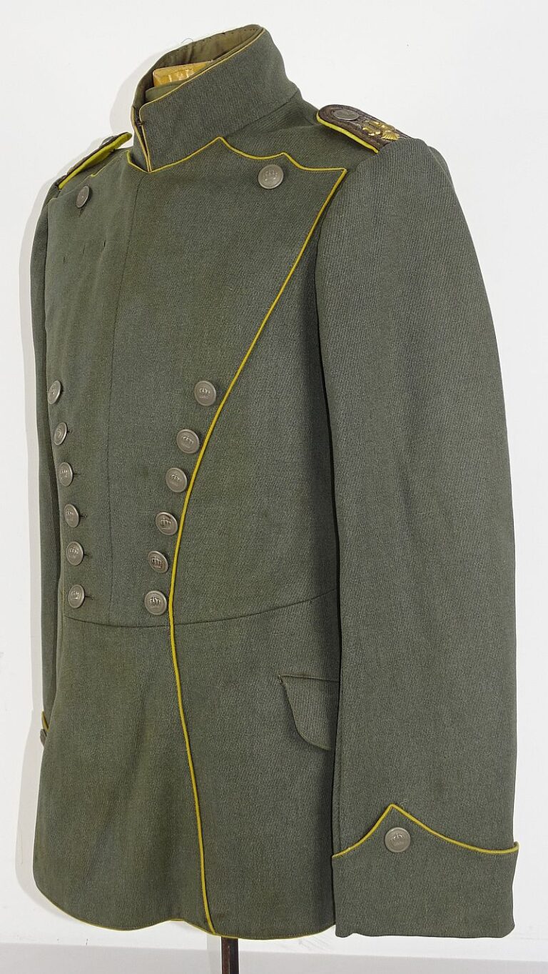 Imperial German 15th (Schleswig-Holstein) Uhlan Regiment Oberleutnant ...