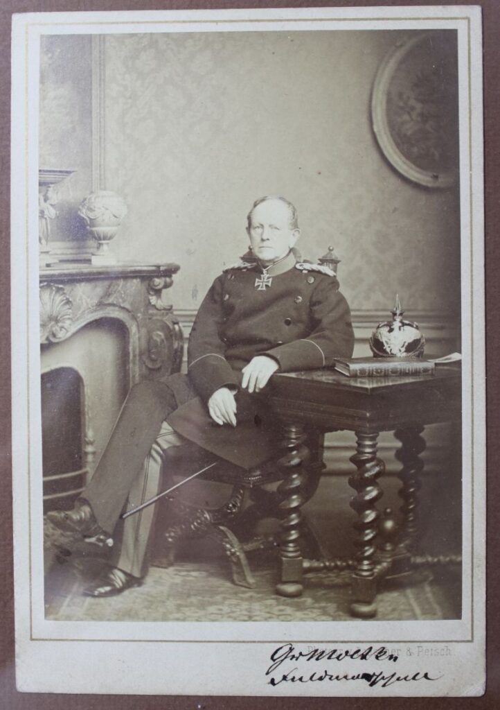 Signed Cabinet Card Photograph of Generalfeldmarschall von Moltke ...
