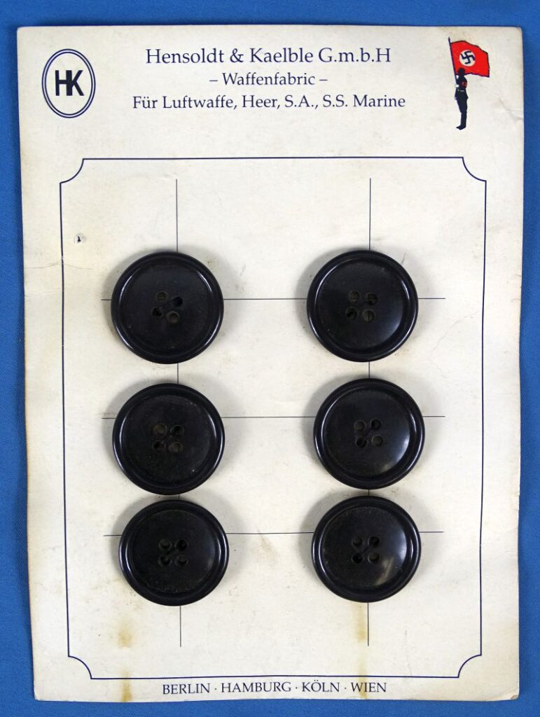 Retailer Card of 6 1-1/8″ Black Plastic Buttons for Third Reich ...