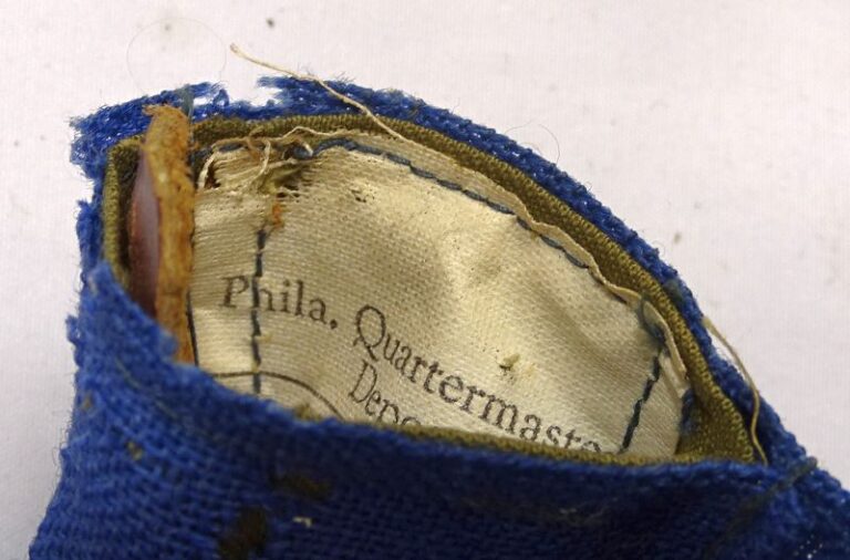 WWII Period U.S. Army Chemical Corps Guidon – Griffin Militaria