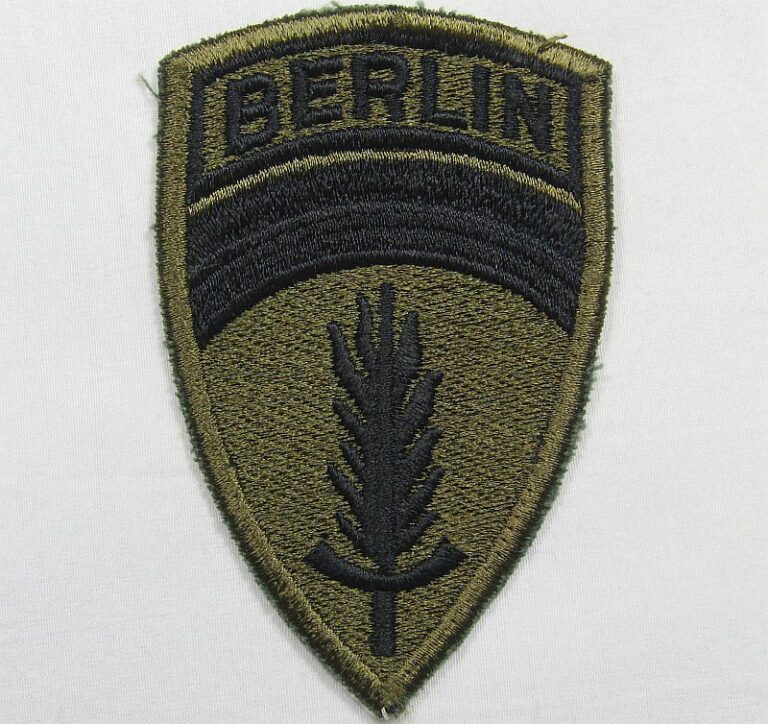 Post WWII German Made US Army Berlin Patch – Griffin Militaria