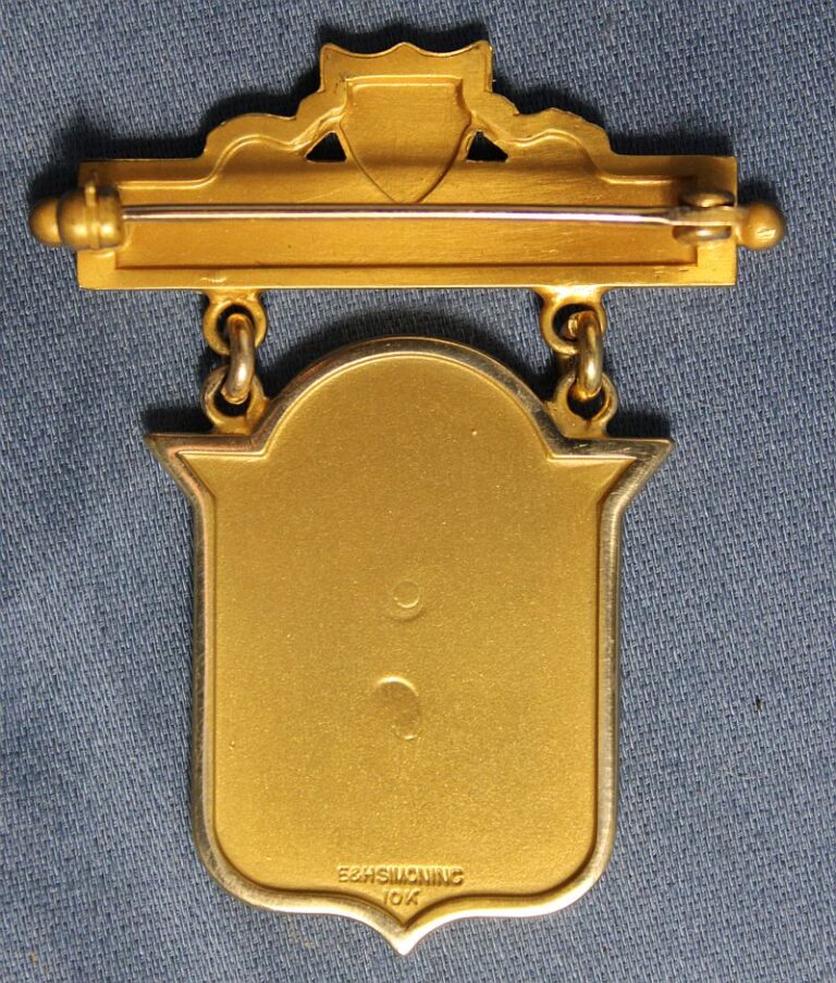 10K Gold U.S. Army Distinguished Pistol Shot Badge – Griffin Militaria