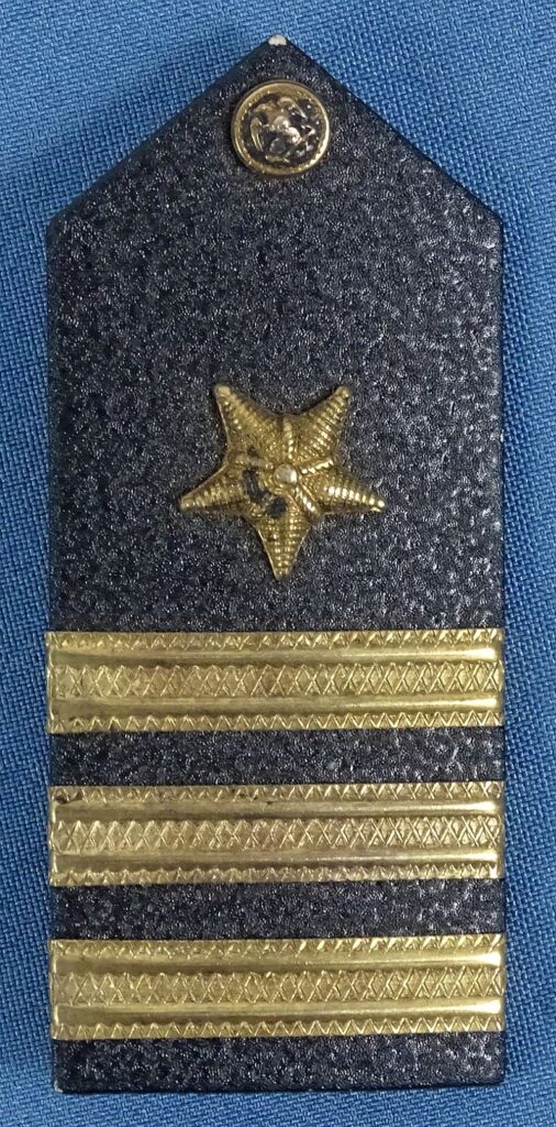 Sterling Sweetheart U.S. Navy Commander Shoulder Board Pin by Vanguard ...