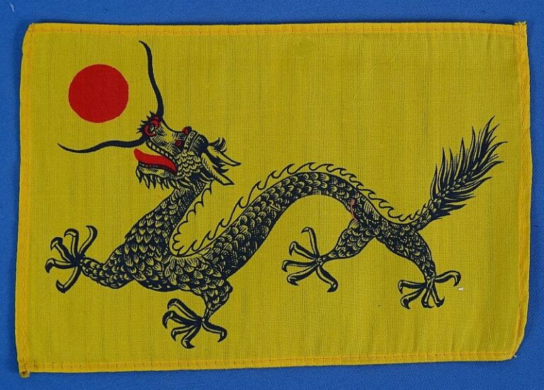 Small Silk Imperial Chinese Qing Dynasty Flag – Griffin Militaria