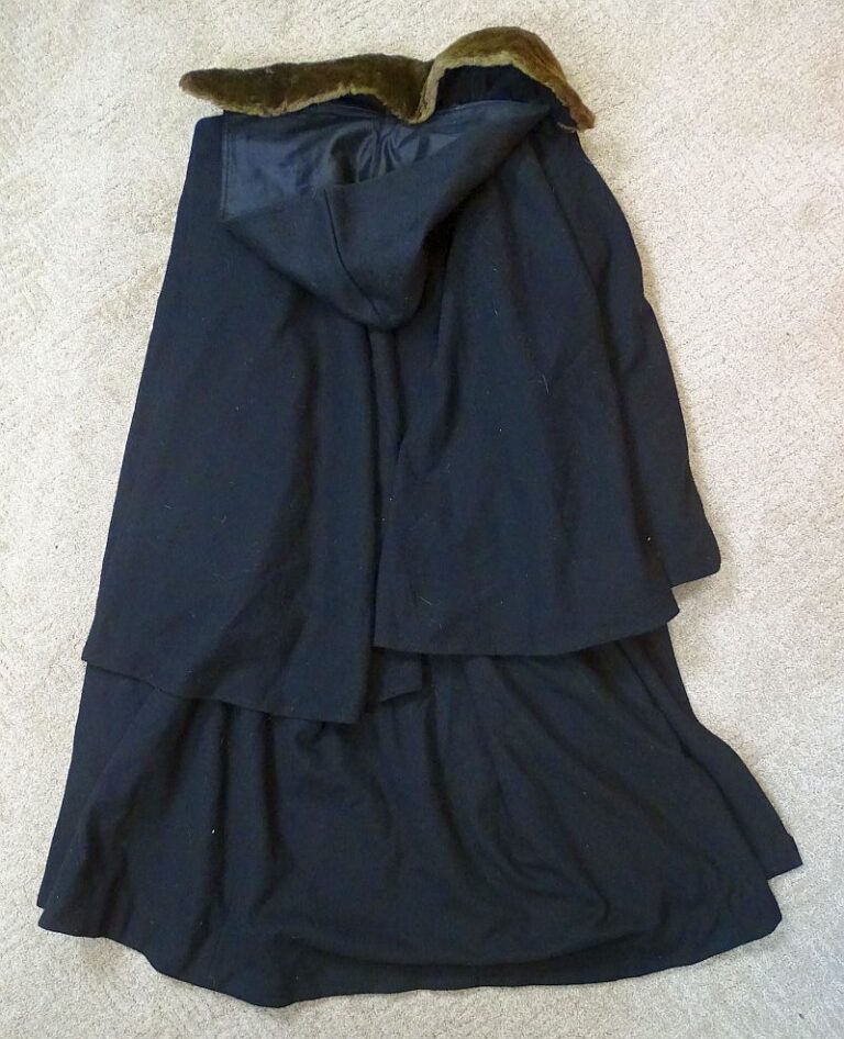 WWII Private Purchase Japanese Navy Officer Hooded Wool Caped Cloak ...