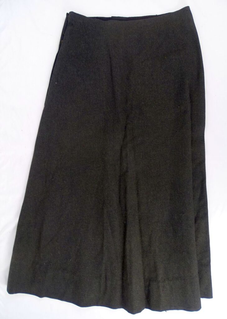 Named WWI 5th Division Red Cross Woman Volunteer’s Tunic and Skirt ...