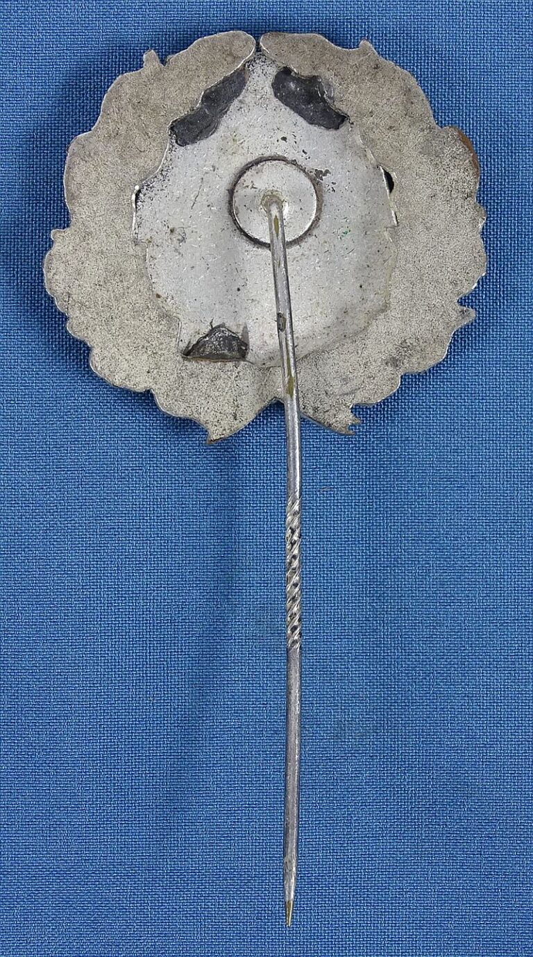 Imperial German Regimental Sabretache Stickpin – Griffin Militaria