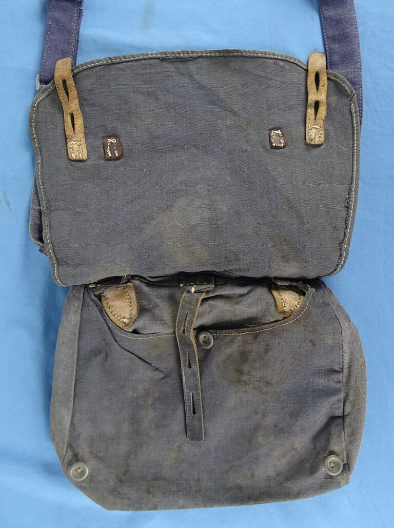 Luftwaffe M31 Bread Bag Haversack & Strap – Griffin Militaria