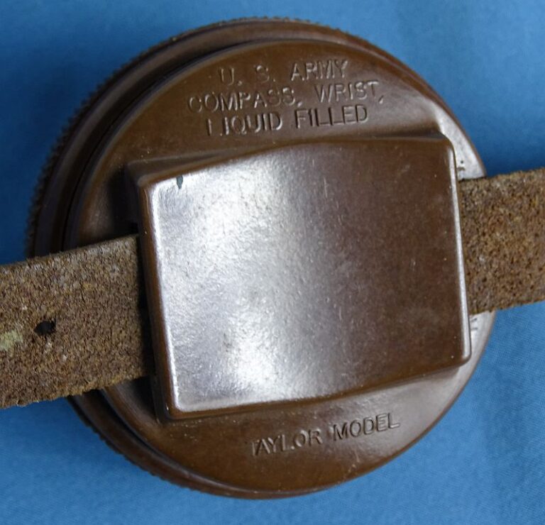 WWII U.S. Army Wrist Compass by Taylor – Griffin Militaria