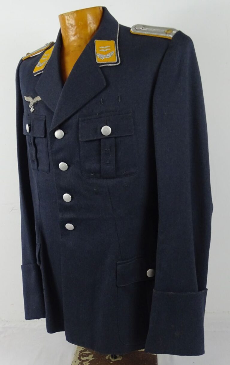 Luftwaffe Oberleutnant of Flight or Paratroops Uniform with Tunic and ...