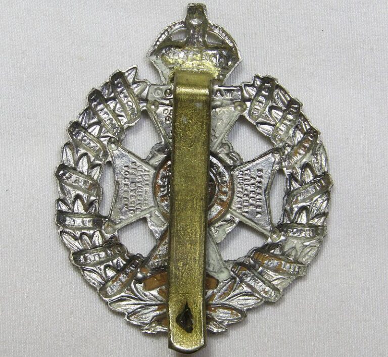 Waterloo Rifle Brigade Cap Badge – Griffin Militaria