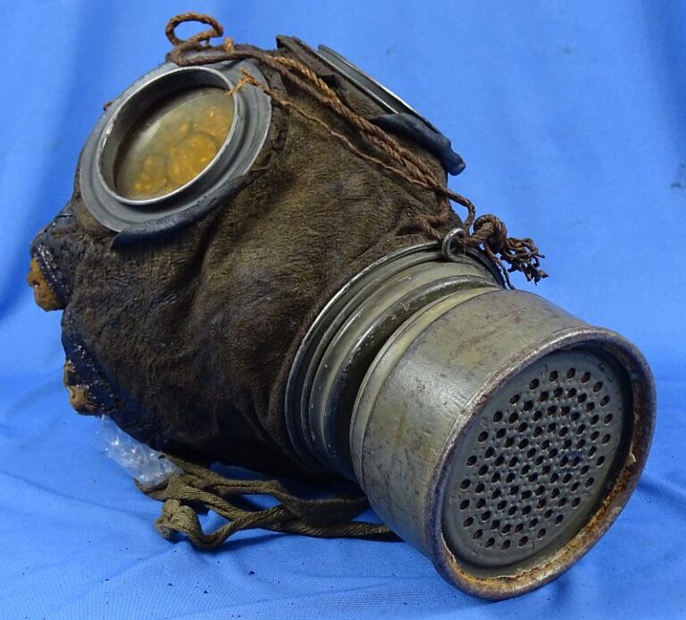 German Model 1917 Gas Mask in Carrying Canister – Griffin Militaria