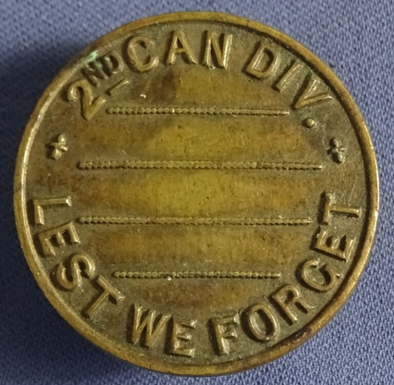 WW1 2nd Canadian Division CEF “Lest We Forget” Veterans Lapel Badge ...