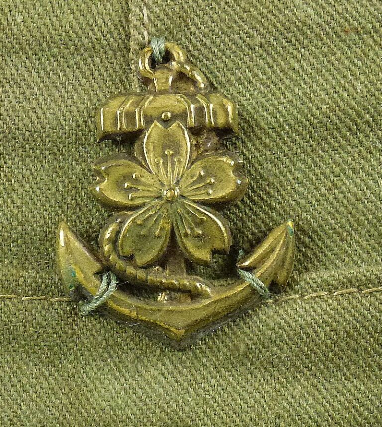 Uncommon WWII Japanese Navy Pith Helmet – Griffin Militaria