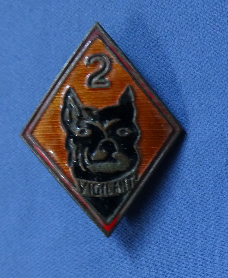 Philippine Enameled 2 Vigilant DI/Crest – Griffin Militaria