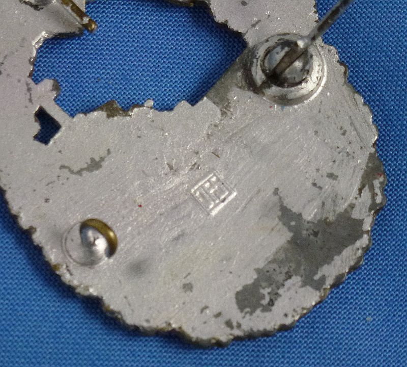 De-Nazified Kriegsmarine Destroyer War Badge by JFS – Griffin Militaria