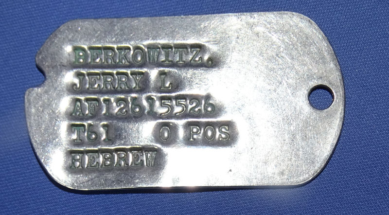 U.S. Airforce Hebrew Dog Tag T61 Berkowitz Jerry L – Griffin Militaria