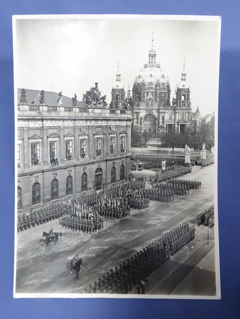 WWII German Army Parade Photo 4-3/4 x 6-5/8″ – Griffin Militaria