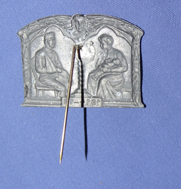 WWI Austrian Cap Badge – Griffin Militaria