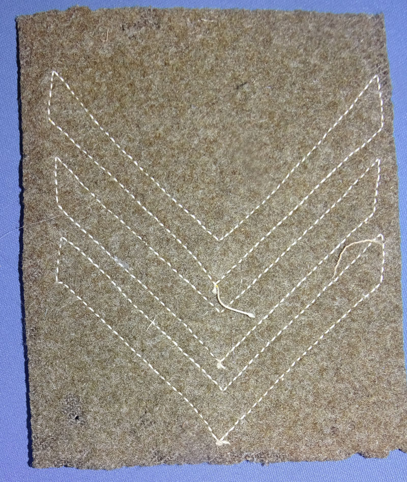 WWI Service Chevrons / 1 Gold 2 Silver – Griffin Militaria