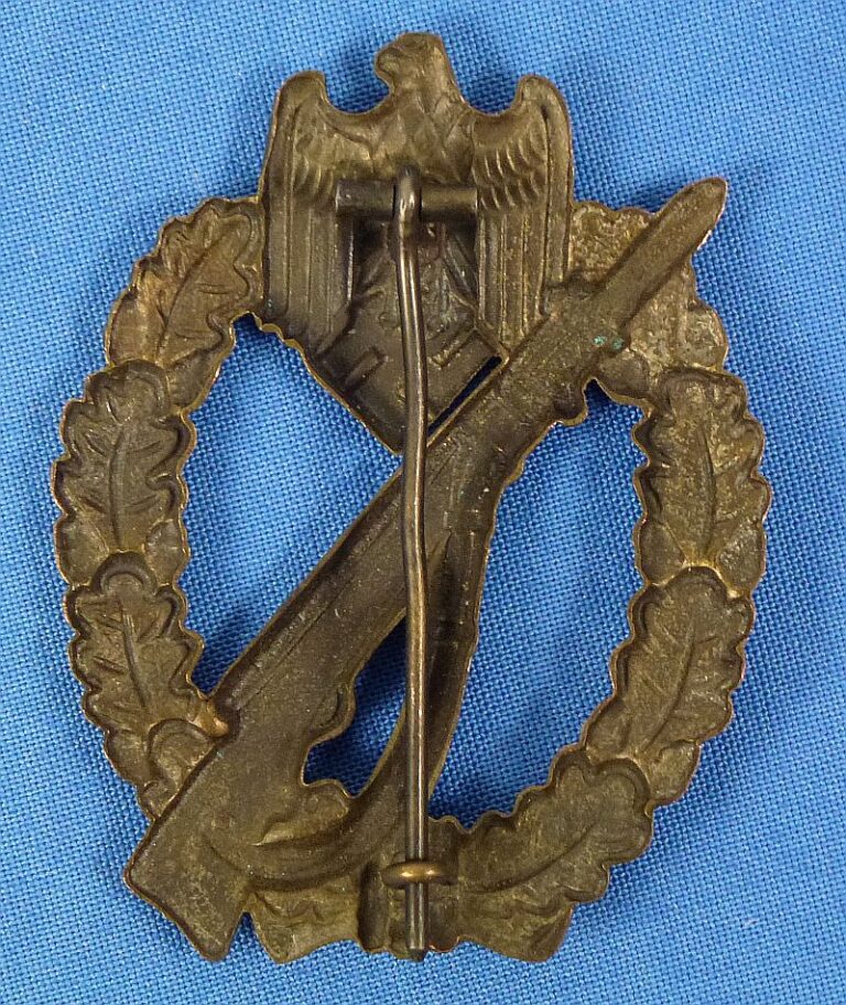 Army / Waffen SS Bronze Infantry Assault Badge – Griffin Militaria